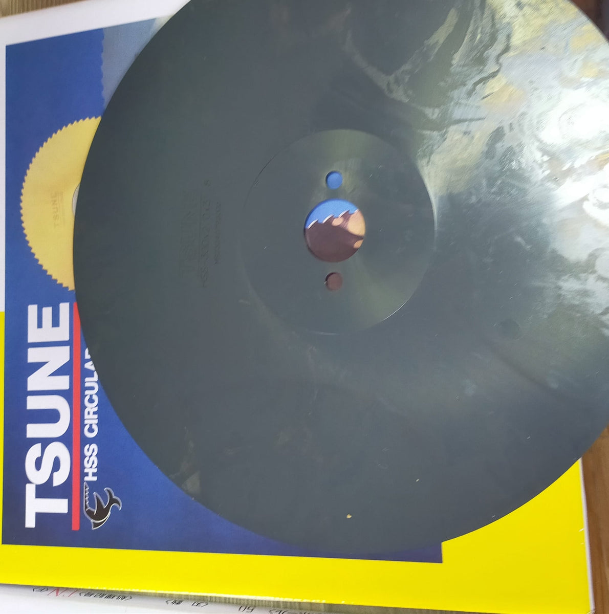 TSUNE BLACK PRECUT 2.5MM – Prime Feathers Corporation